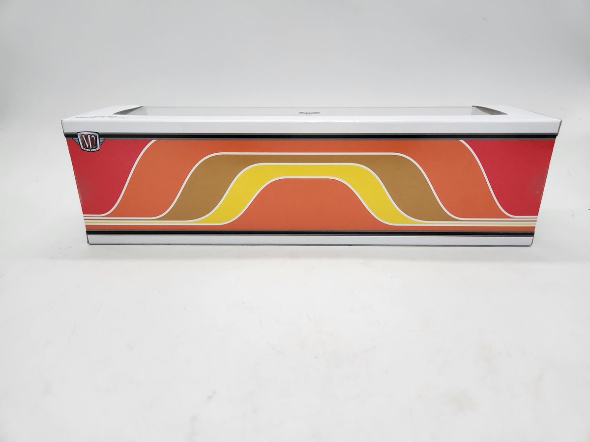 M2 Machines Square Body Syndicate Hauler 1974 Chevy Silverado C30 1930 ...